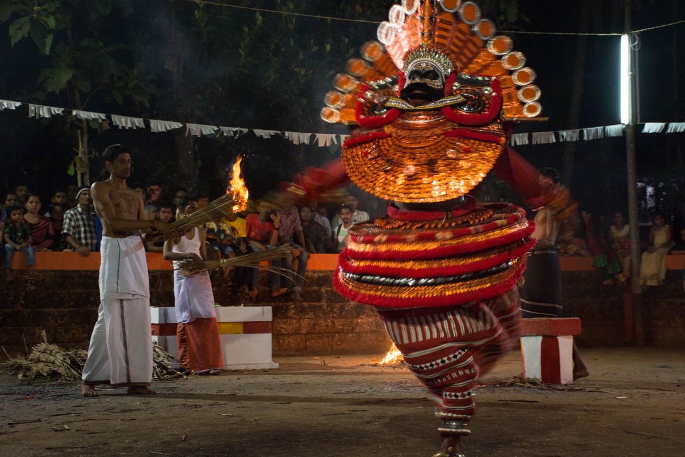 The Complete Guide To Theyyam In Kerala, India - Lost With Purpose