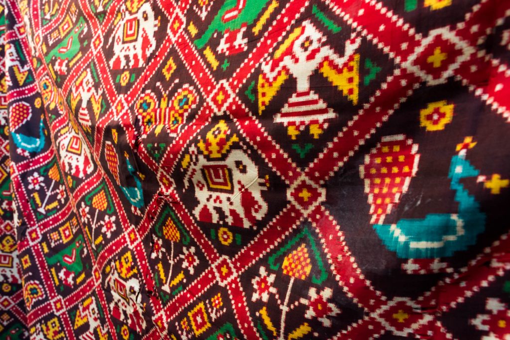 Patan Patola And The History Of The Cloth Of Kings - Lost With Purpose