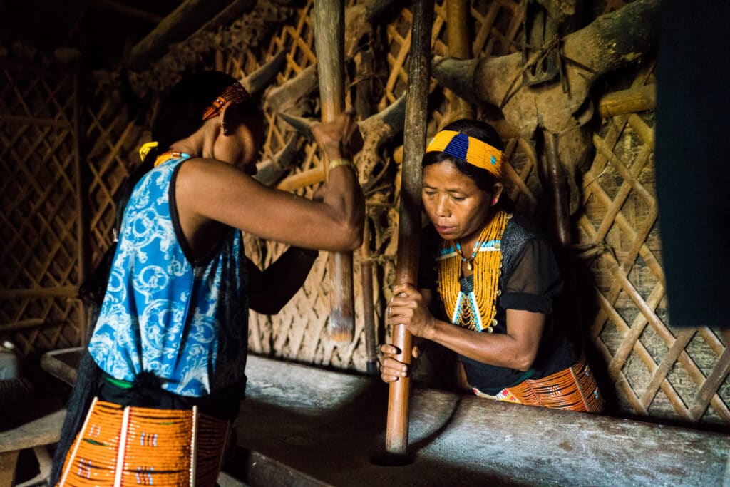 Photos Of Traditional Tribal Culture In Longwa, Nagaland - Lost With ...