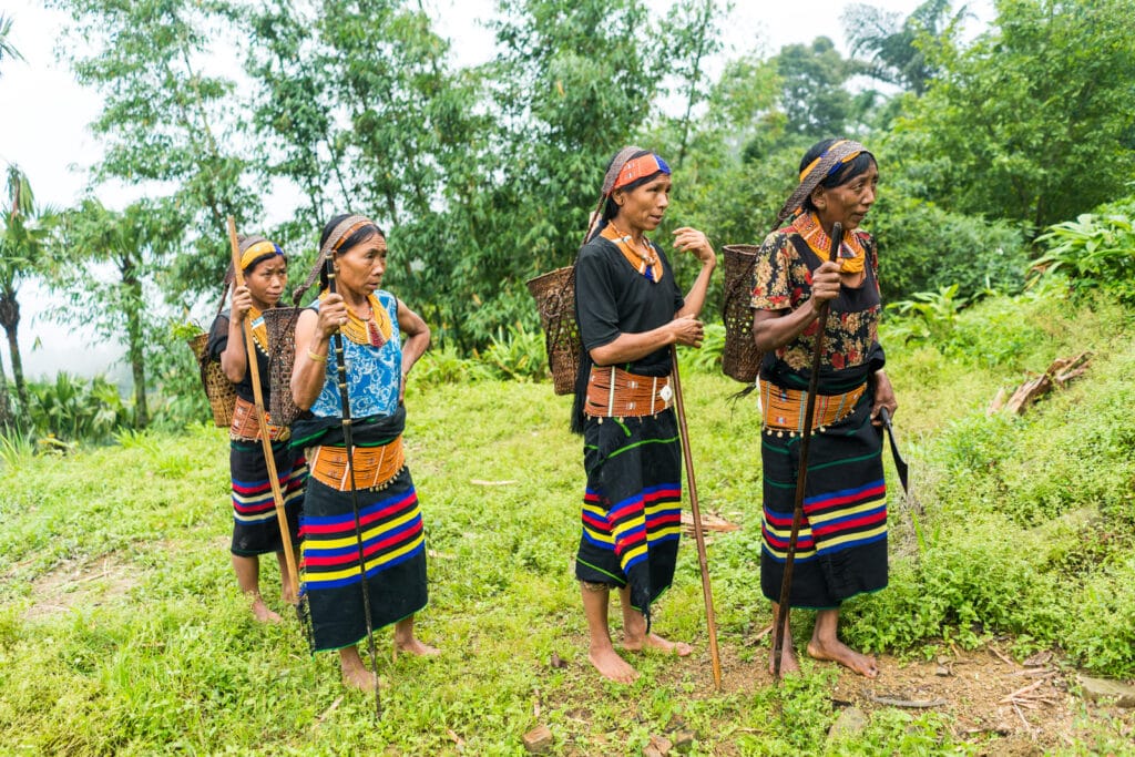 Photos Of Traditional Tribal Culture In Longwa, Nagaland - Lost With ...
